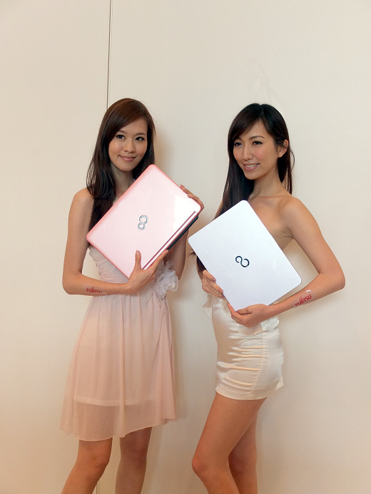 富士通新筆電 LH722 臉偵測功能 看電影不怕被打斷 - 自由電子報 3C科技