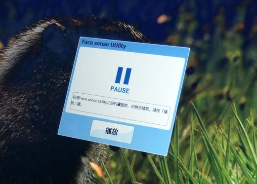 富士通新筆電 LH722 臉偵測功能 看電影不怕被打斷 - 自由電子報 3C科技