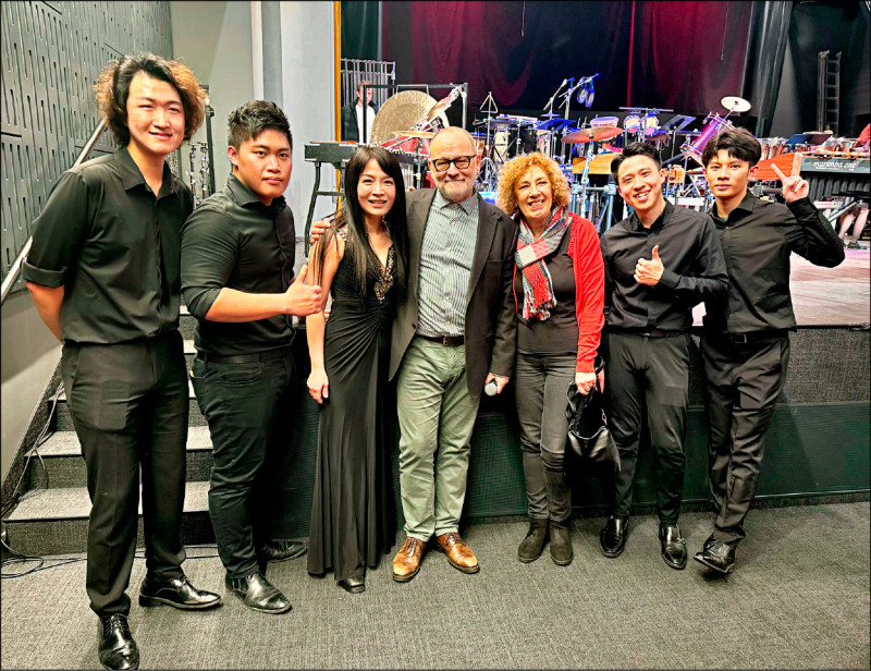 【藝術文化】6棒打擊樂家吳珮菁率學生出訪 克羅埃西亞國際打擊樂節壓軸演出 - 自由藝文網