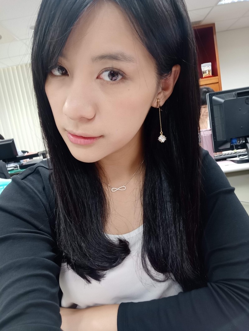 金融正妹召集令 元大證券 陳玟潔 - 自由財經