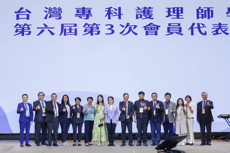 2317 鴻海 - https://ec.ltn....｜CMoney 股市爆料同學會