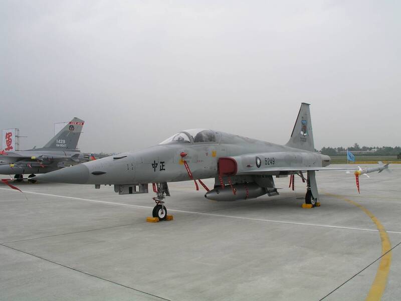 圖解軍武》才華洋溢的空中尖兵 F-5戰機揚威60載 - 自由軍武頻道