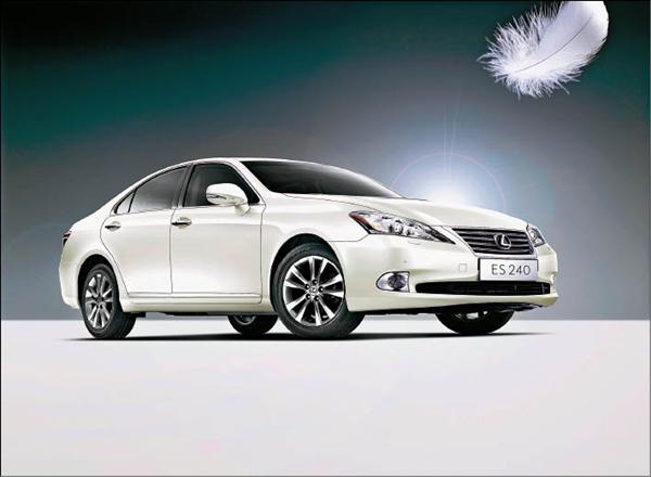 【流行消費】輕擁LEXUS奢華 ES240在台上市 - 自由娛樂