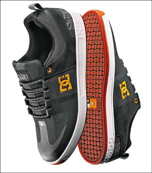 【時尚大道】《進化之路 躍進之步》DC Shoes - 自由娛樂