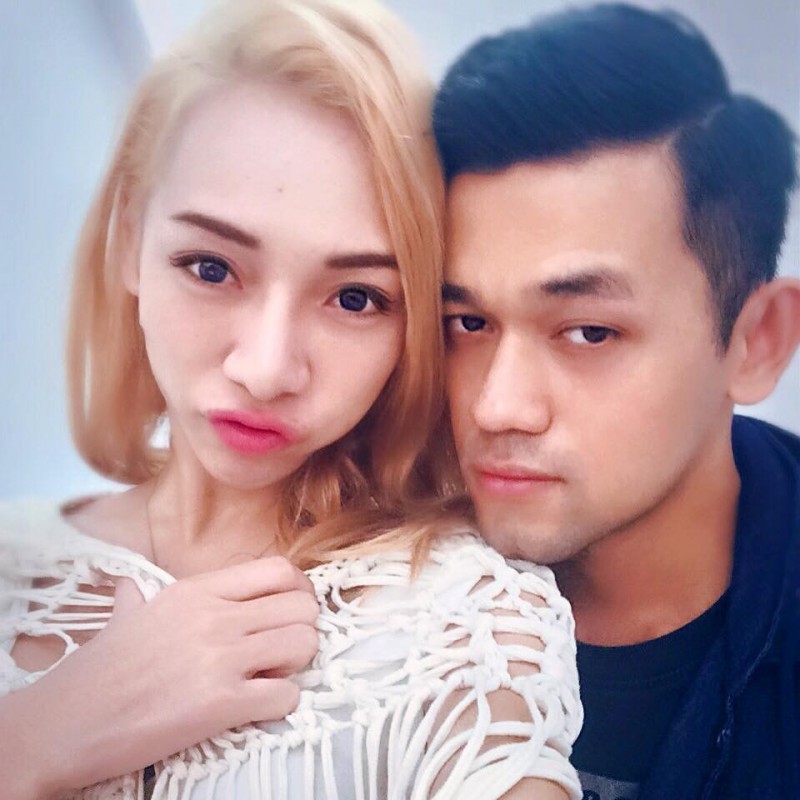 Kiwebaby哀怨「網拍報應」 PO文洩情變 - 自由娛樂