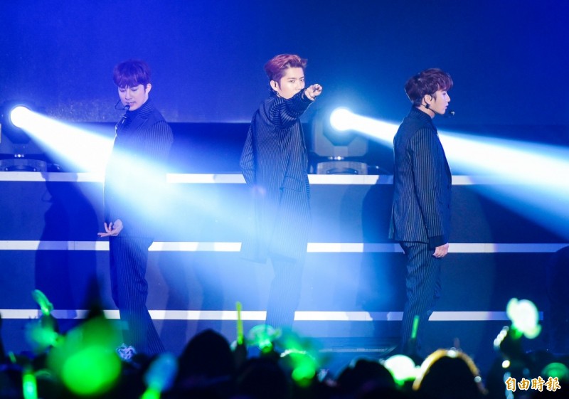 （影音）SS301暌違7年寶島唱跳狂噴汗 被虧跳得很累吧？ - 自由娛樂