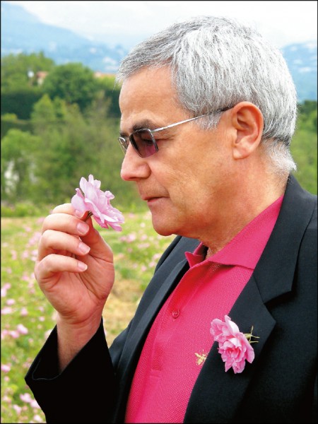 【時尚大道】《遇見調香師》Francois Demarchy:香水這麼用，就對了! - 自由娛樂