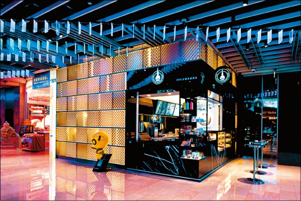 【流行消費】101 Café 觀景酌咖啡香 - 自由娛樂