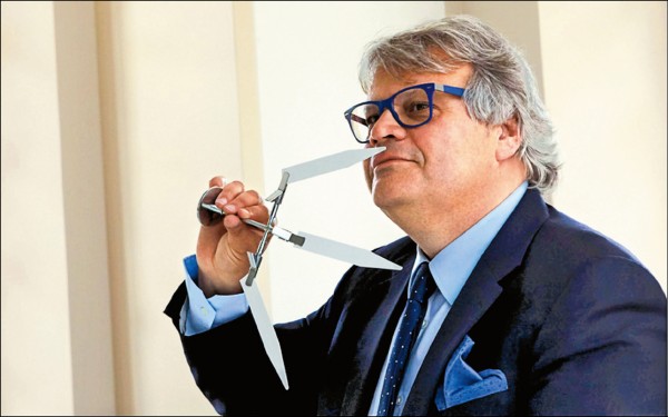 【時尚大道】《香味舵手》Jacques Cavallier - 自由娛樂