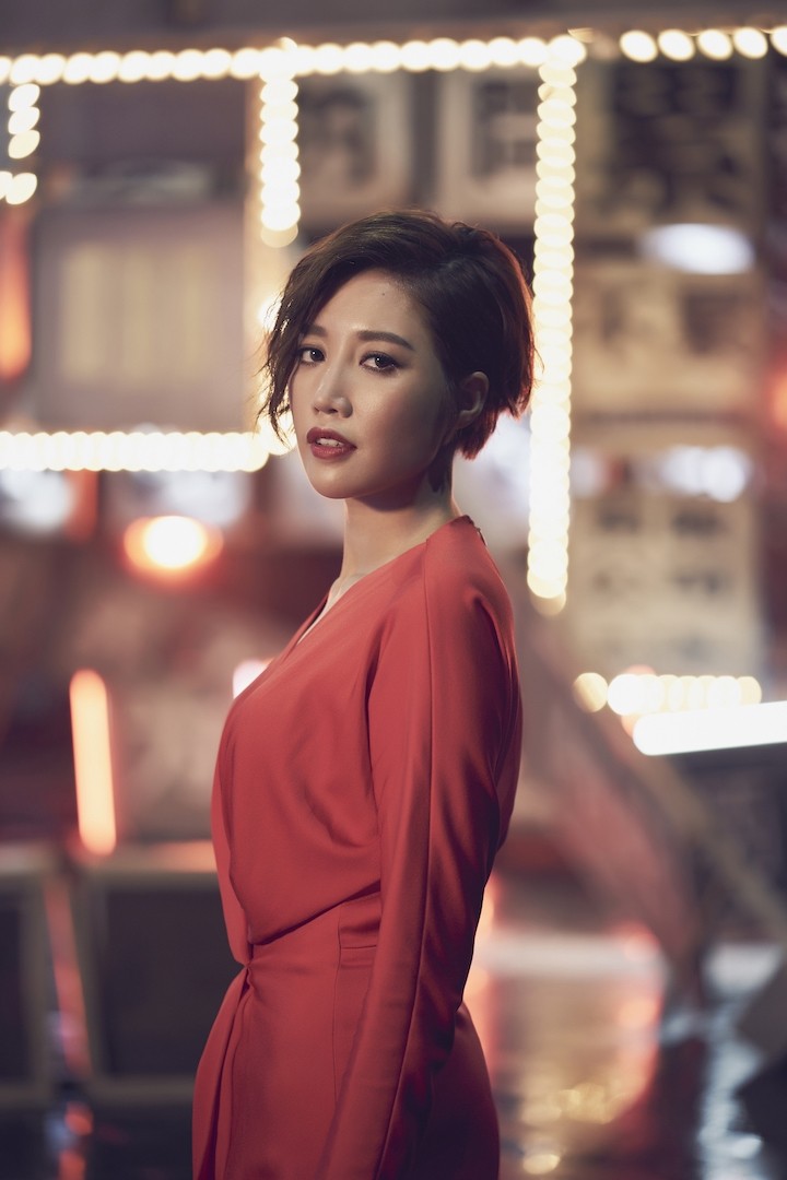 親熱男神霍建華 A-Lin誇連指尖都... - 自由娛樂