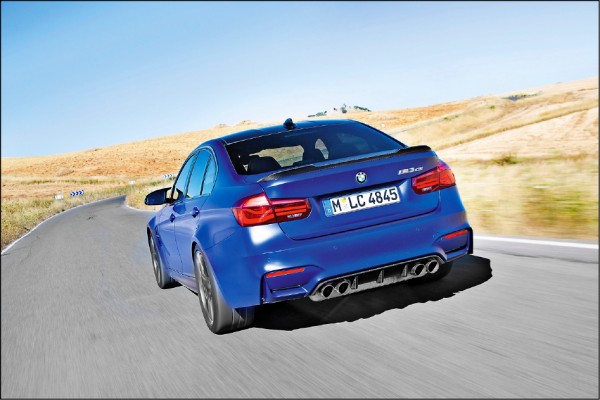 【流行消費】BMW M3 CS 西班牙Malaga試駕 - 自由娛樂