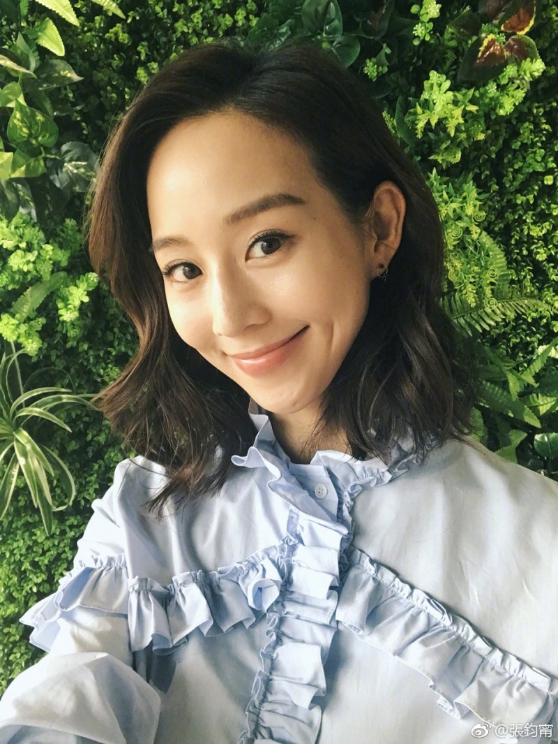 僅3％的女人有！張鈞甯裸背辣翻夢幻腰窩曝光 自由娛樂