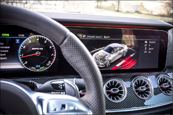 【流行消費】Mercedes-AMG CLS 53 4MATIC+ 巴塞隆納搶先試駕 - 自由娛樂