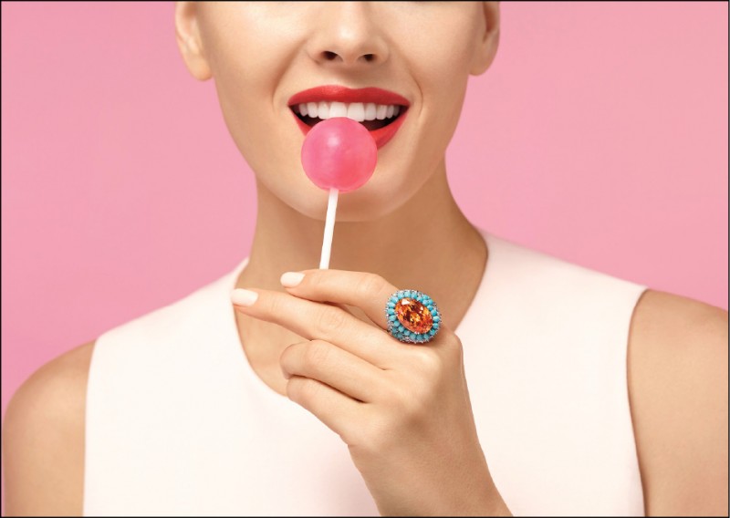 【消費新聞】海瑞溫斯頓絢麗彩寶 糖果般甜美─全新Winston Candy系列 指間閃耀華麗迷人 - 自由娛樂