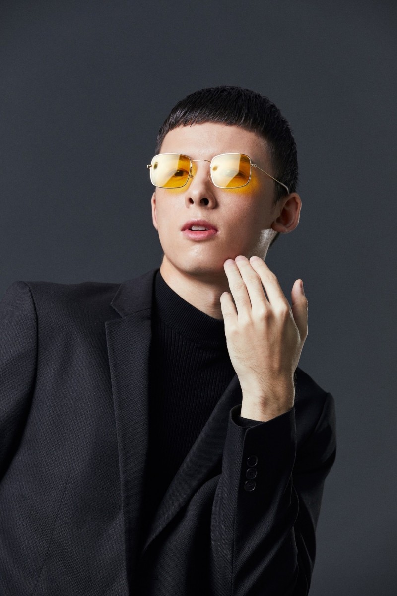 台英混血NIO「男女通吃」 超狂背景曝光交友不設限 - 自由娛樂