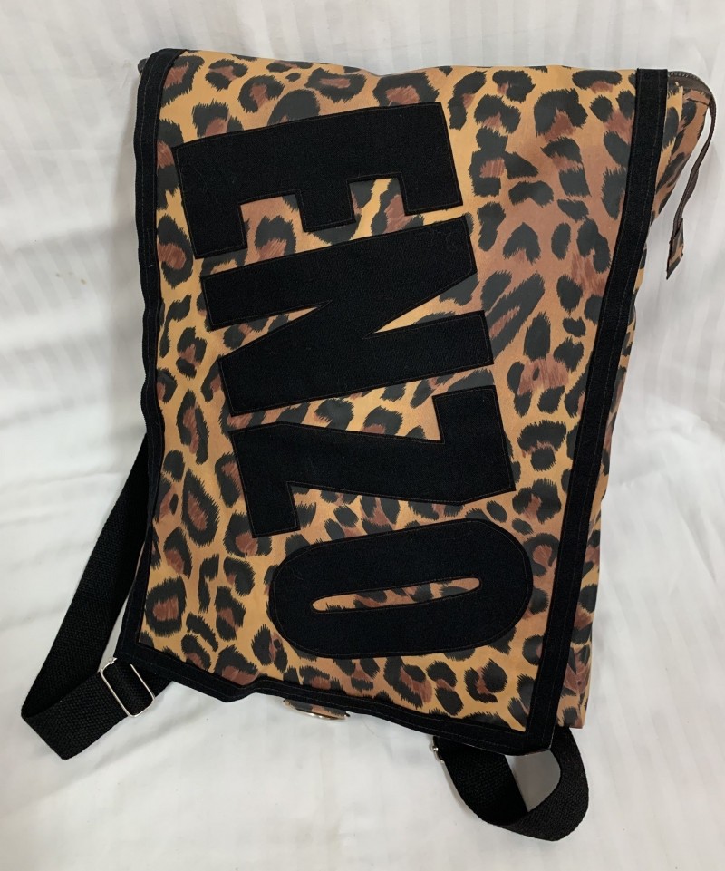 Enzo Lin慶14周年 再推翻玩柏金包 - 自由娛樂