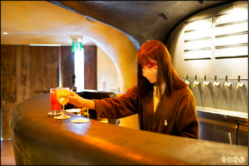 【消費控】〈吃貨春遊新地標〉台中PARK2草悟廣場 風格餐飲公園 - 自由娛樂