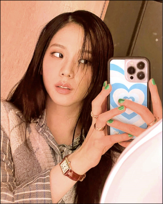 〈時尚關鍵字〉韓劇女主角新行頭：方錶 歷史比圓錶更悠久 - 自由娛樂