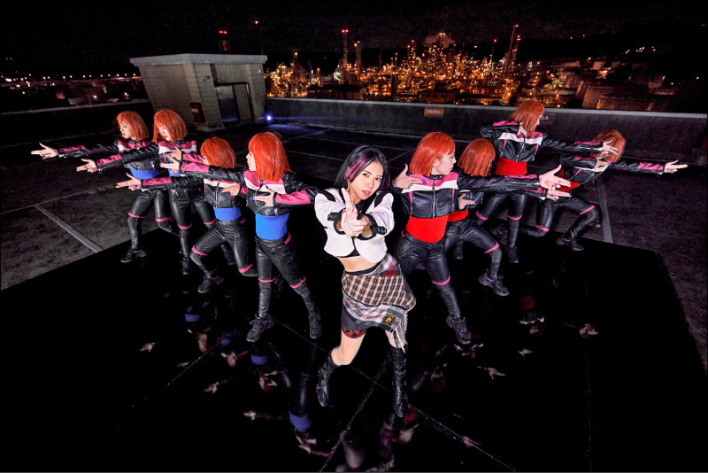 MIUSA領軍性感唱跳 MV狂射渣男 - 自由娛樂