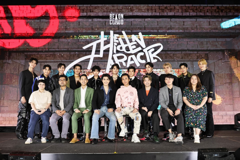 選秀新星出櫃認愛男友 同團隊友撞臉周興哲 - 自由娛樂