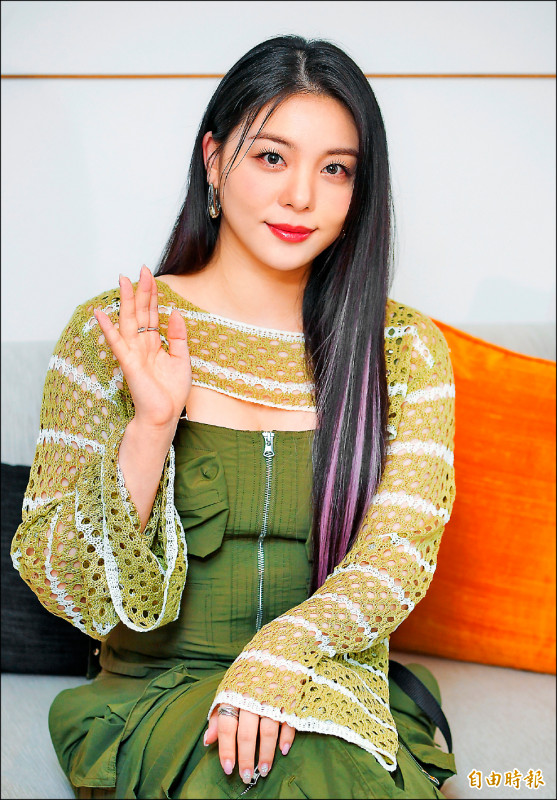 唱紅韓劇《鬼怪》插曲 Ailee抵台開唱先嗑牛肉麵 - 自由娛樂