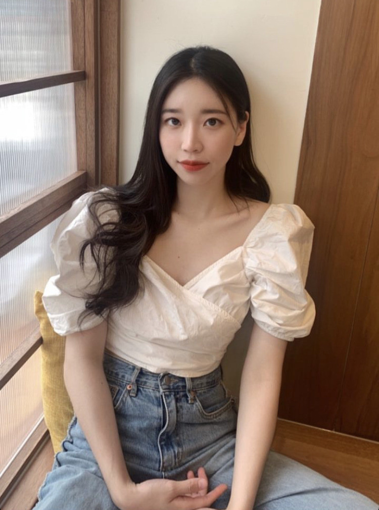 24歲正妹歌手驚傳過世 低調出殯粉絲悲慟 - 自由娛樂