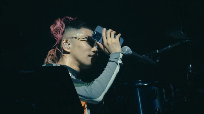 King Gnu開唱2天未提地震「直接捐錢」 台灣歌迷鼓掌大喊謝謝 - 自由娛樂