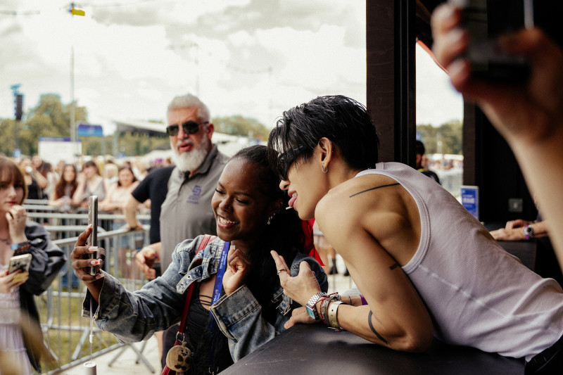 不忍了！粉絲「一舉動」 KIRE嚴肅喊話「希望能慎重」 - 自由娛樂