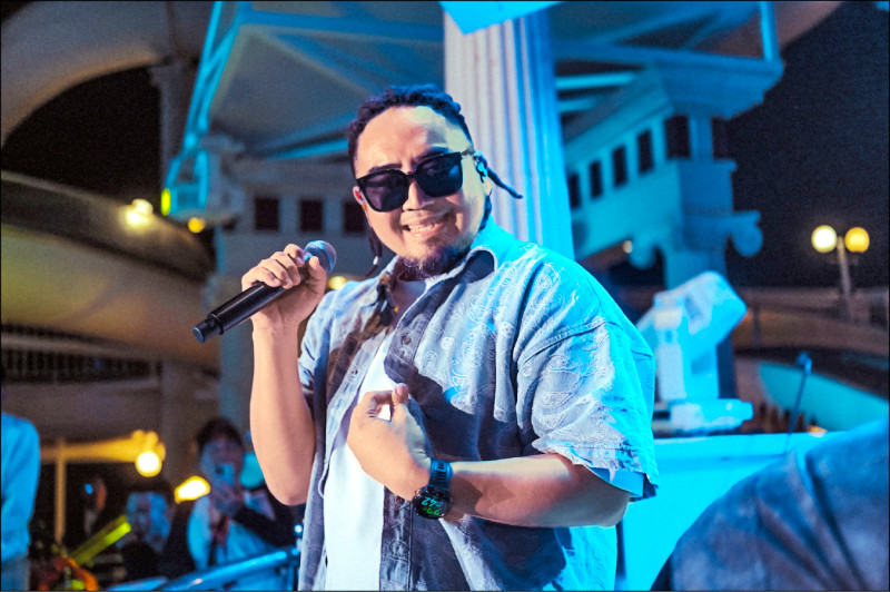 巴大雄登郵輪曝老婆「旅費只給3千」-Matzka領軍嗨翻雷鬼趴 - 自由娛樂