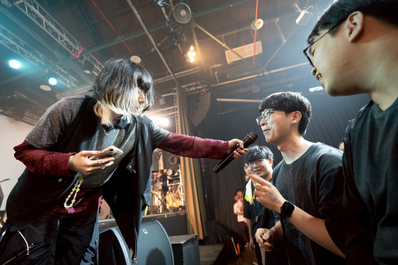 majiko台北飆20首神曲 台語「多謝」喊整晚 - 自由娛樂
