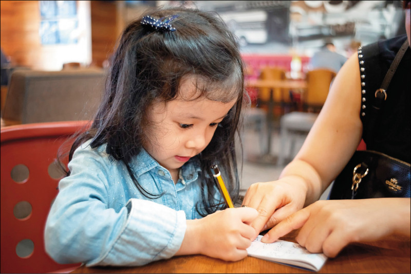 occupational-therapy-for-children-with-difficulty-in-writing-and