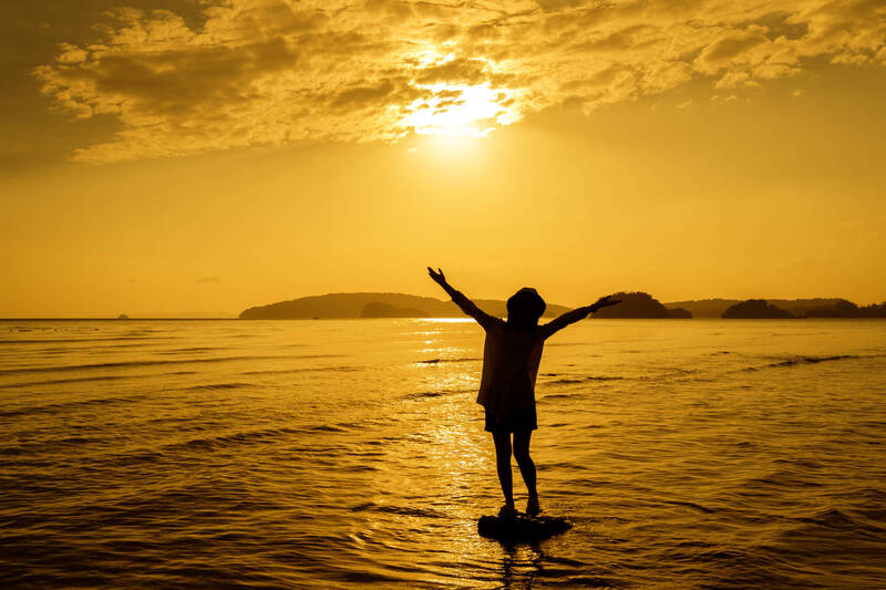 健康網》正確享用陽光 美百萬網紅：日照15分鐘調生理時鐘 - 自由健康網