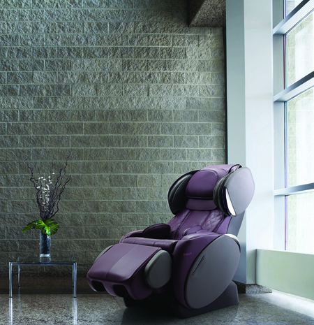 首創「摩術手按摩」科技 「OSIM uMagic摩術椅」全新登場 - 熱門新訊 - 自由電子報