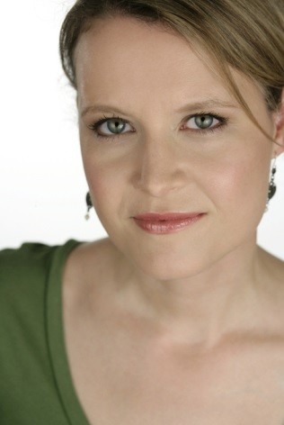 採訪佔中藝術活動 BBC記者被警團團圍住 - 國際 - 自由時報電子報