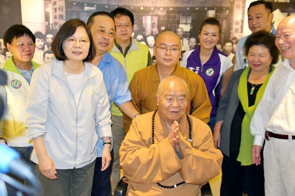 《TAIPEI TIMES 焦點》 Tsai pans ‘gap’ between reality and media report - 焦點 ...