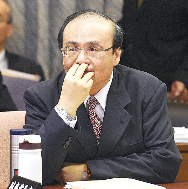 《TAIPEI TIMES 焦點》 China Airlines to seek compensation for costs, delay ...