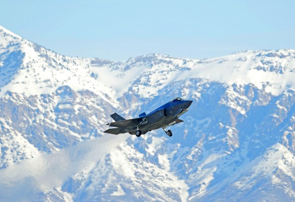 《TAIPEI TIMES 焦點》Taiwan would welcome F-35 jet sales: ministry - 焦點 ...