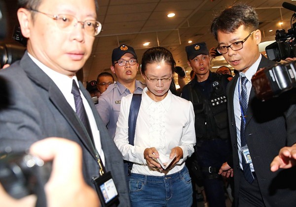 《TAIPEI TIMES》 Activist’s wife arrives in China to attend his trial ...