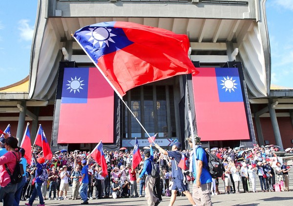 《TAIPEI TIMES》 ROC flag issue causes discord - 焦點 - 自由時報電子報