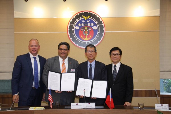 我國與美國懷俄明州 簽訂駕照免試互惠協定 - 生活 - 自由時報電子報