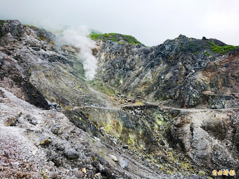 《TAIPEI TIMES》 Volcanic activity detected at Turtle Island, Mt Datun ...