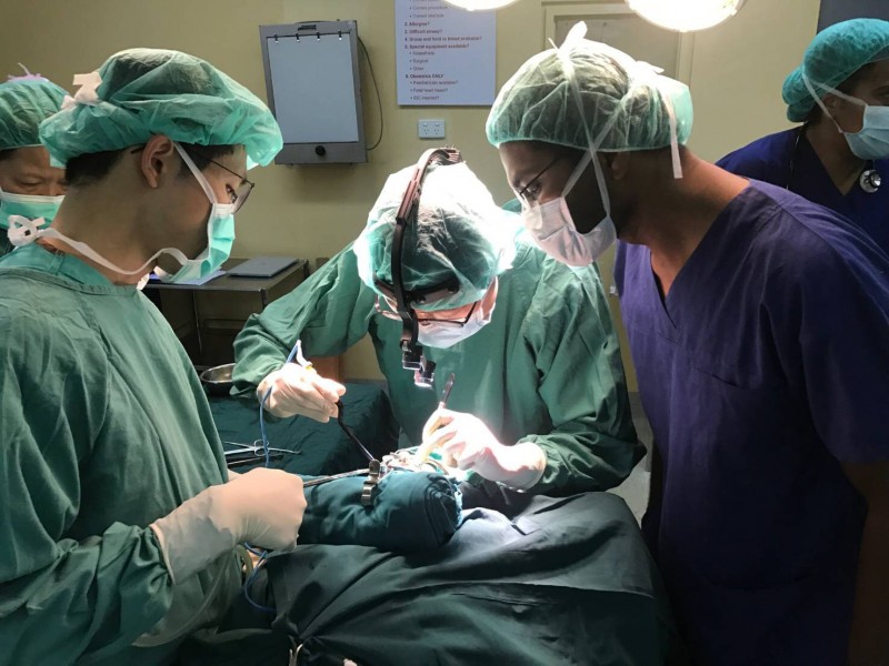 國泰醫療團送愛斐濟 助當地護士擺脫10年鼻息肉 - 生活 - 自由時報電子報