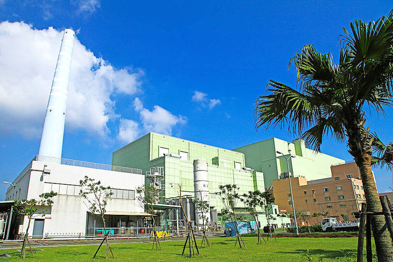 《TAIPEI TIMES》 Taipower ships 120 rods from nuclear plant - 焦點 - 自由時報電子報