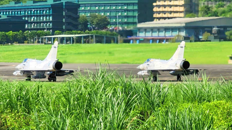 《TAIPEI TIMES》 Live-fire Han Kuang exercises begin - 焦點 - 自由時報電子報
