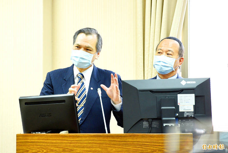 《TAIPEI TIMES》 China unlikely to attack in fall: NSB - 焦點 - 自由時報電子報