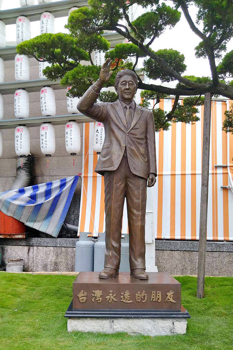 《TAIPEI TIMES》 Temple to unveil statue of Japan’s Shinzo Abe - 焦點 - 自由時報電子報