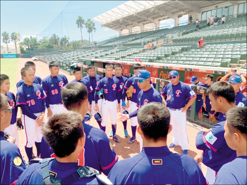 U-18棒球代表隊奪銀 侯賀電嘉勉 - 新北市 - 自由時報電子報