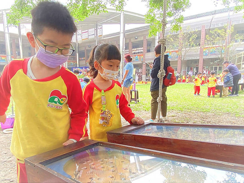 《TAIPEI TIMES》Over 200 kindergartens join Hoklo program - 焦點 - 自由時報電子報