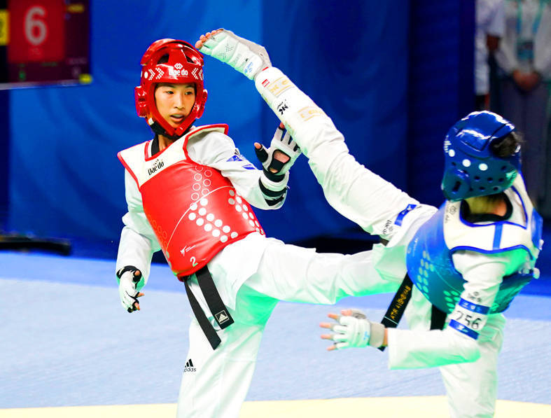 《TAIPEI TIMES》 Taiwanese win 3 silver medals in taekwondo in China - 焦點 ...