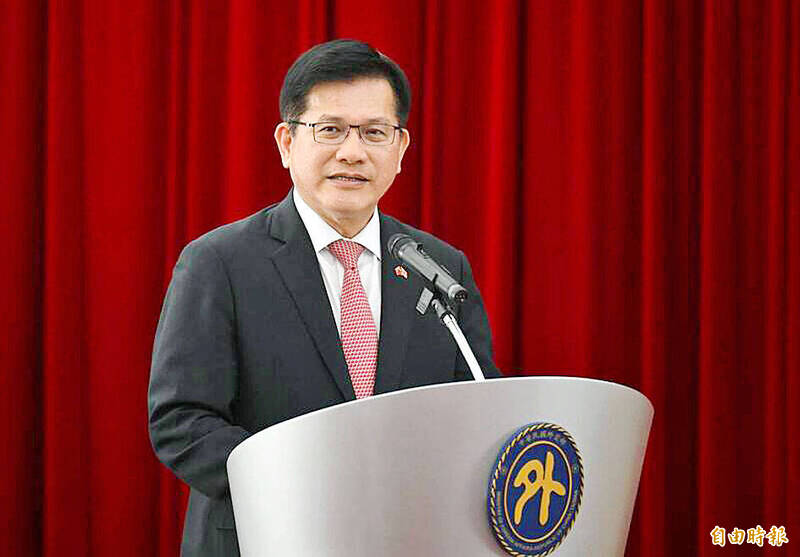 《TAIPEI TIMES》 Foreign affairs minister Lin arrives in Czech Republic ...